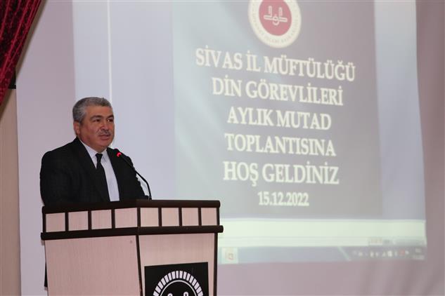Sivas'ta Il Müftüsü Pehlivan, Hafik Ilçesinde Din Görevlileriyle ... Sivas'ta Il Müftüsü Pehlivan, Hafik Ilçesinde Din Görevlileriyle ...